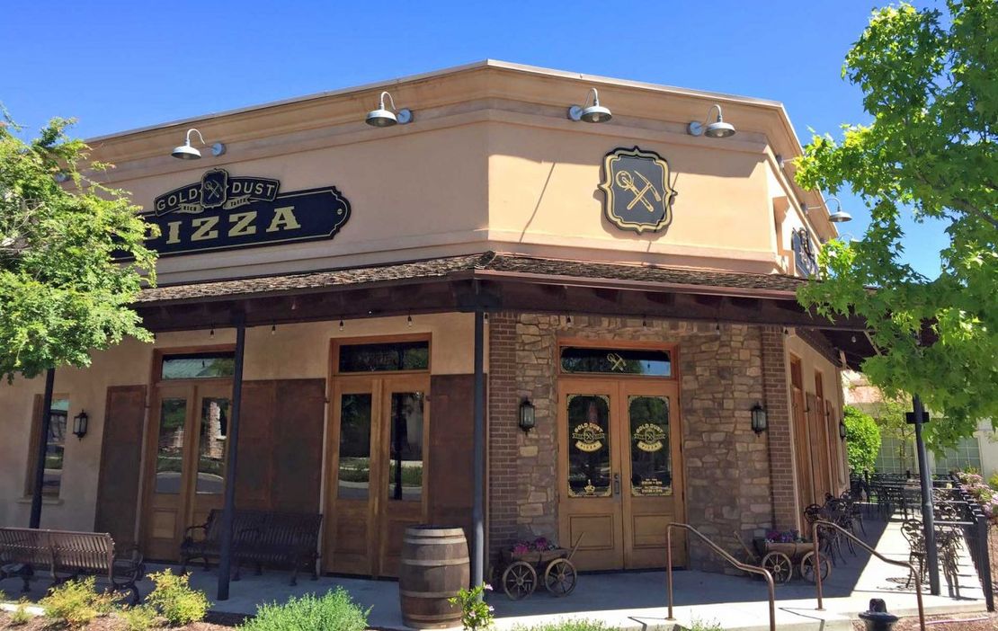 Gold Dust Pizza - the newest restaurant at Copperopolis Town Square